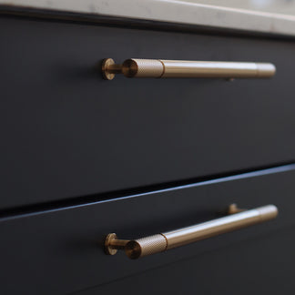 Cranbrook 16mm Pull Bar Handle – Clemo + Finch