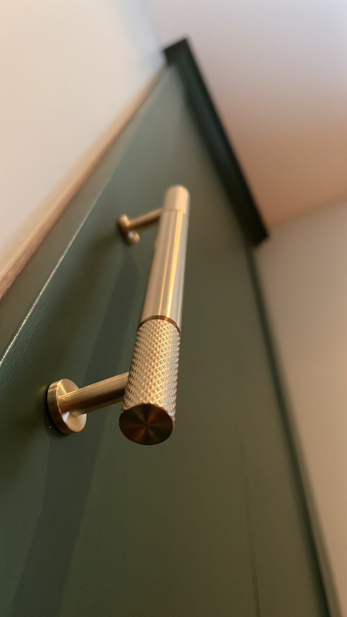 Cranbrook 16mm Pull Bar Handle – Clemo + Finch